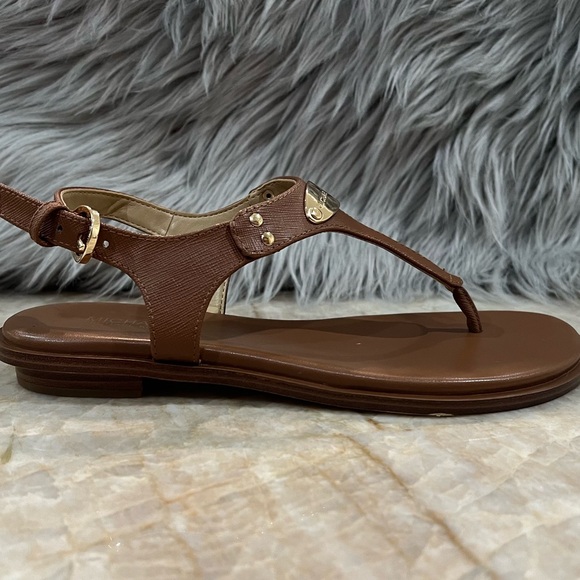 MICHAEL Michael Kors | Shoes | Michael Michael Kors Womens Logo Plate ...